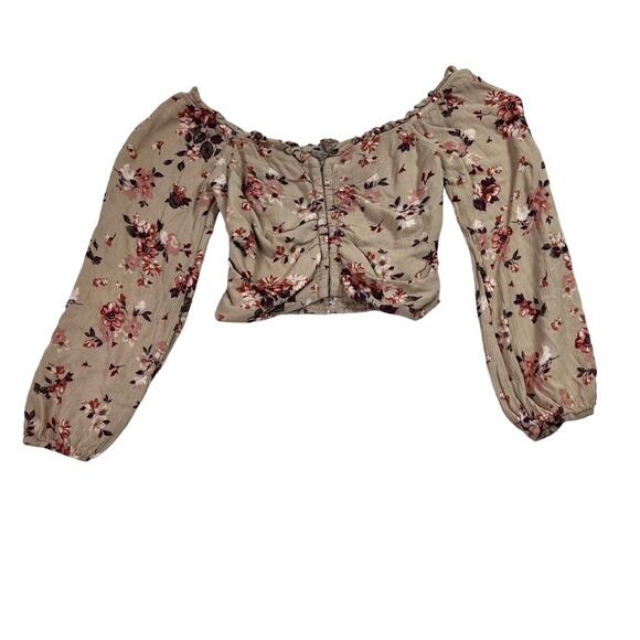 Five USA | Tops | Five Usa Crop Top Women M Long Sleeve Ruched Smocked ...